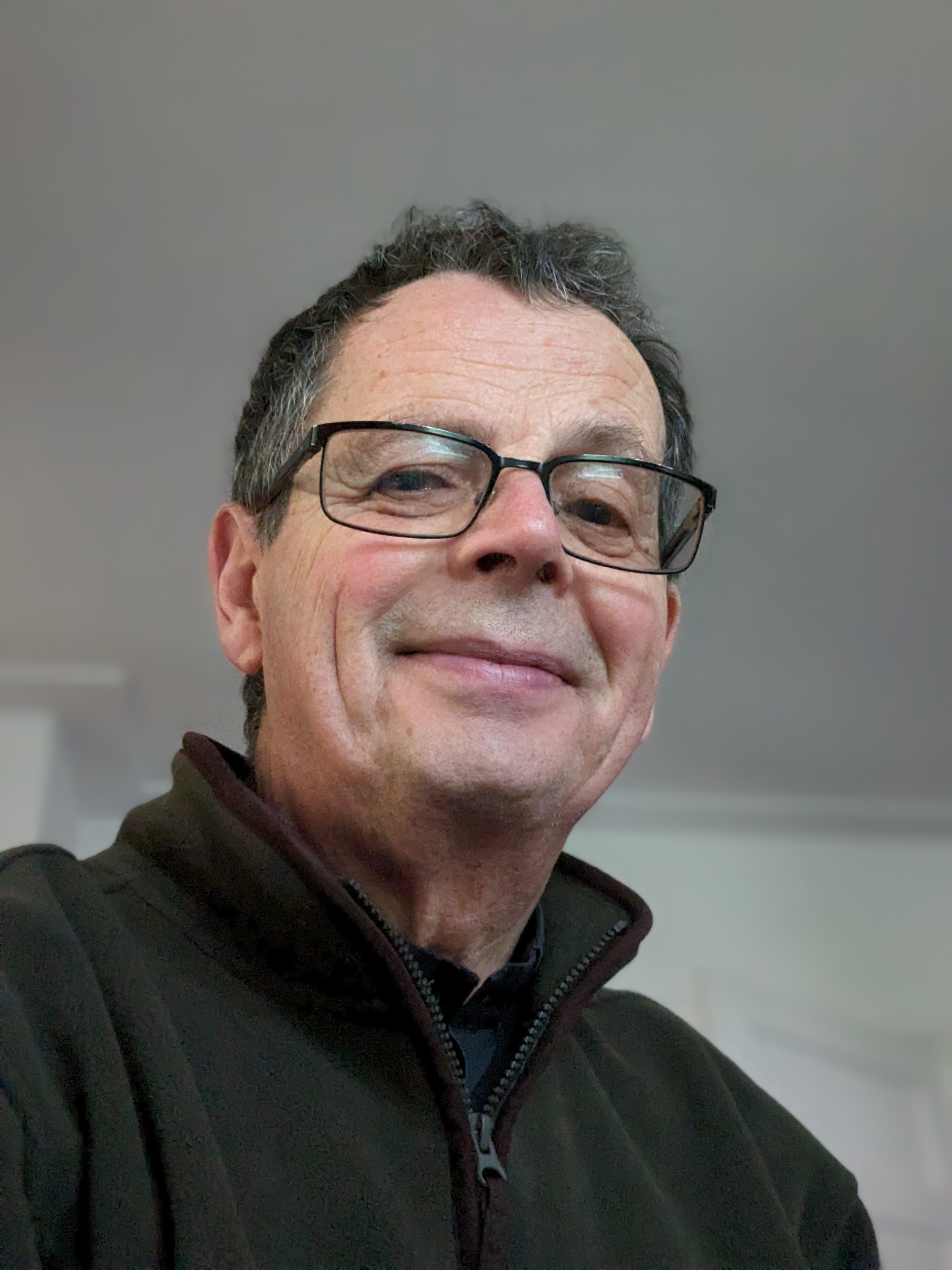 About – Alan Everett